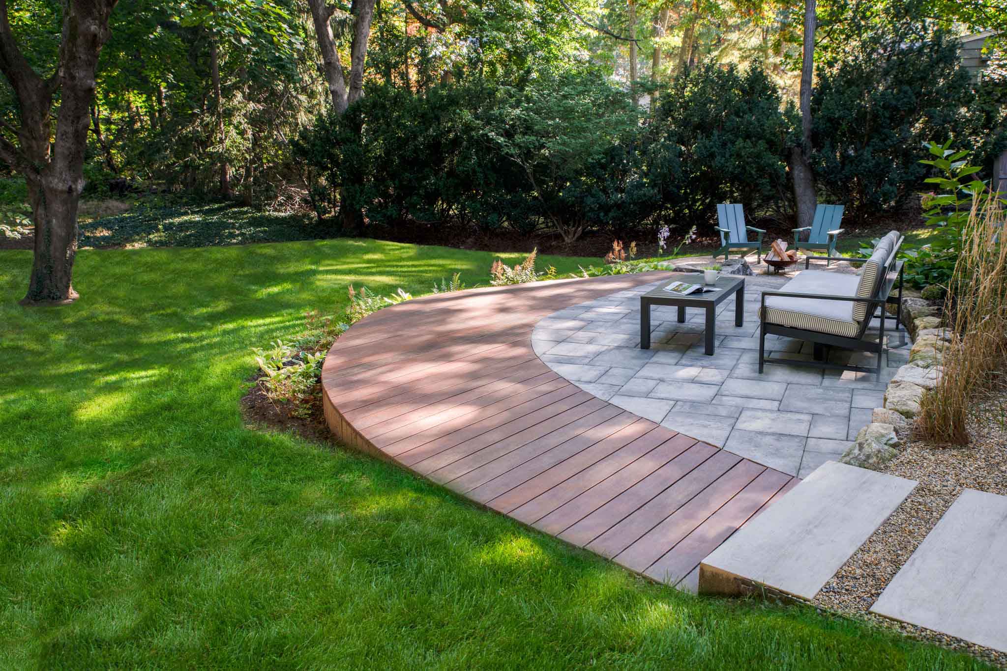 Natick Organic Outdoor Terrace - Curbs Studio Project